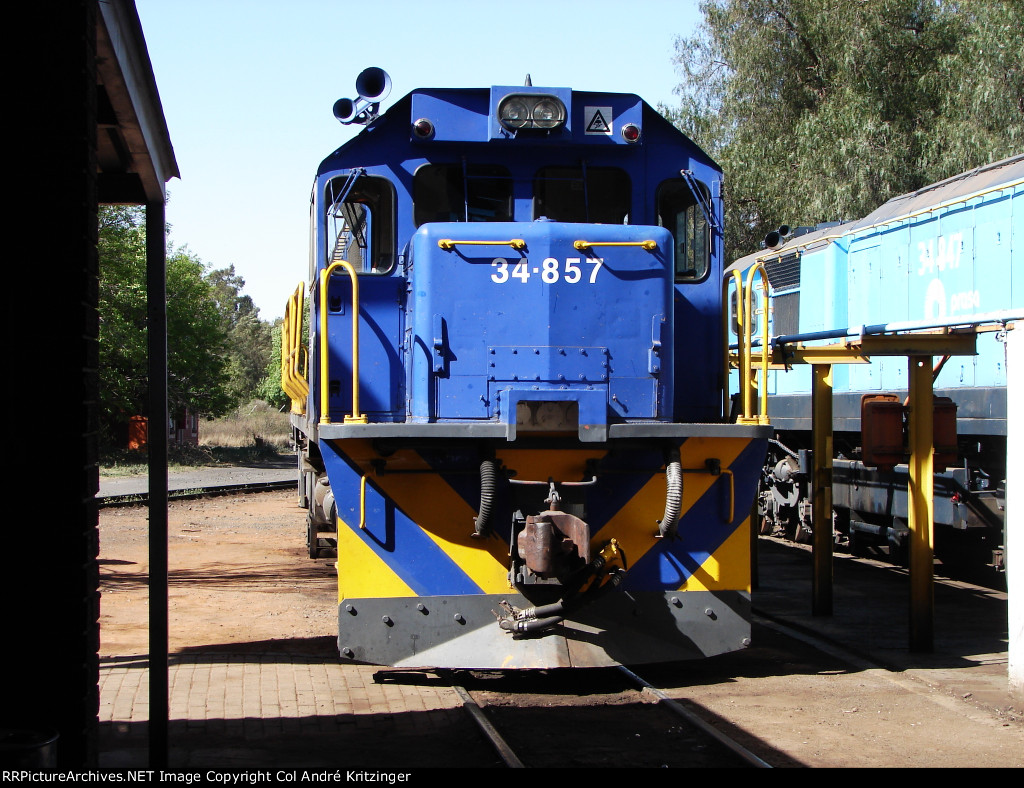 SAR Class 34-800 34-857